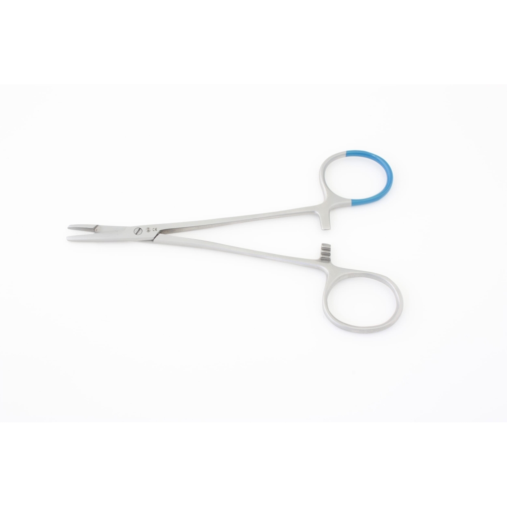 Needle holder with scissors and smooth mouth, 12.5 cm - Liber Medical